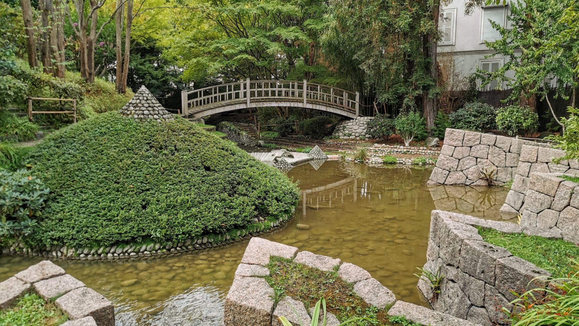 Albert Kahn Museum: A Garden to Make Peace Between Cultures